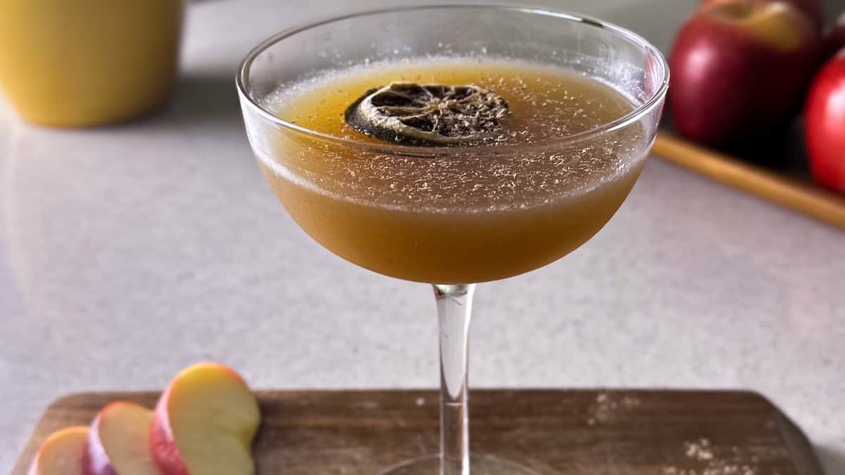 Spiced Rum Harvest Cocktail: Warm Spices in a Cool Drink - Modern ...
